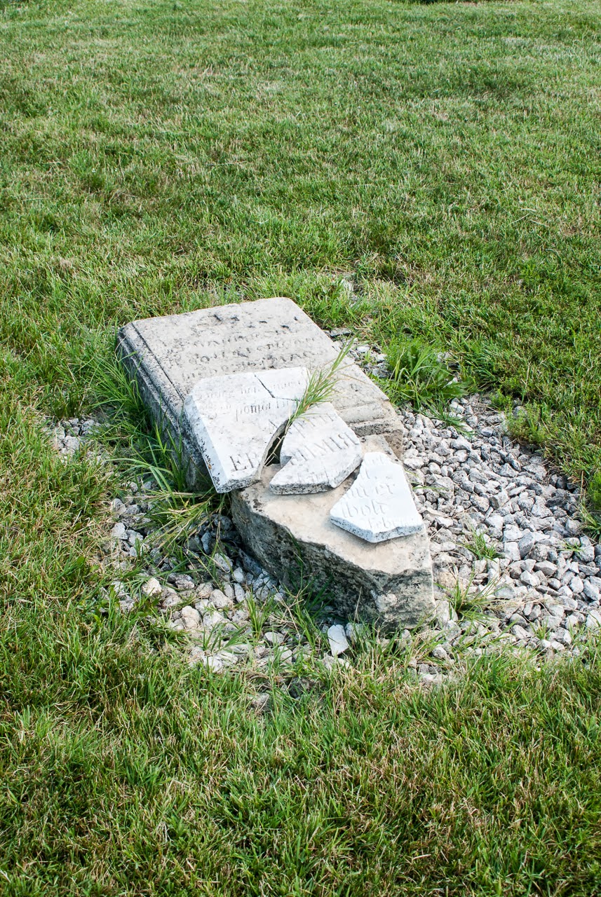 Committed Stitcher: Old, Old Graves