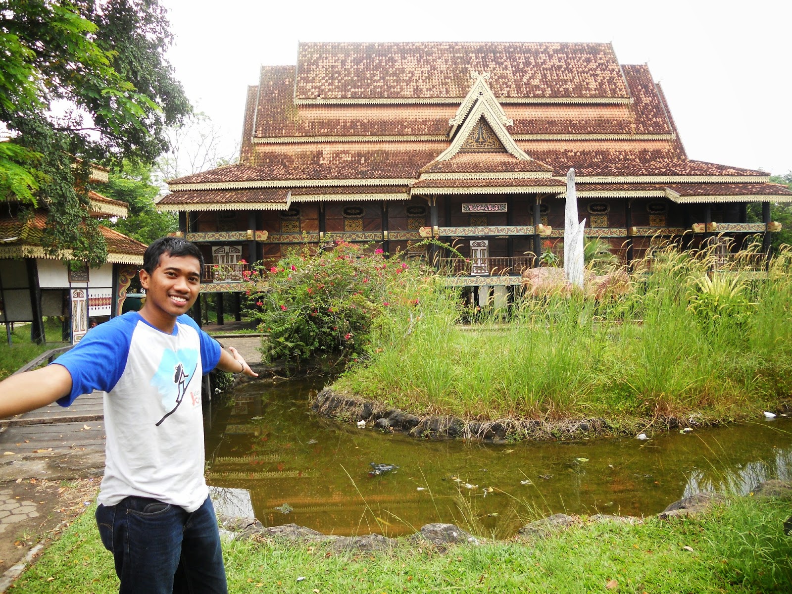 AUFA JOURNEY: REHAT SEJENAK DI JAMBI AUFA JOURNEY: REHAT SEJENAK DI JAMBI