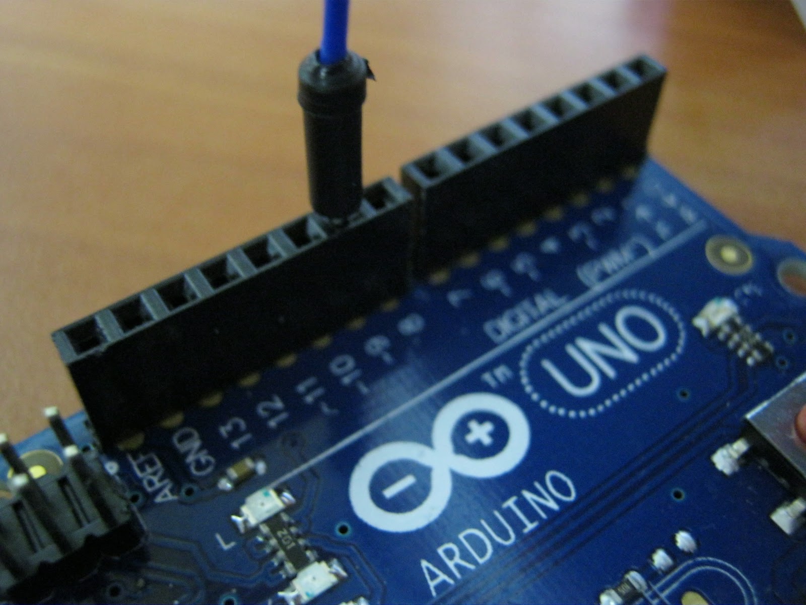 Mis pasos con Arduino: Control de Servo Motor con Arduino Mis pasos con Arduino: Control de Servo Motor con Arduino
