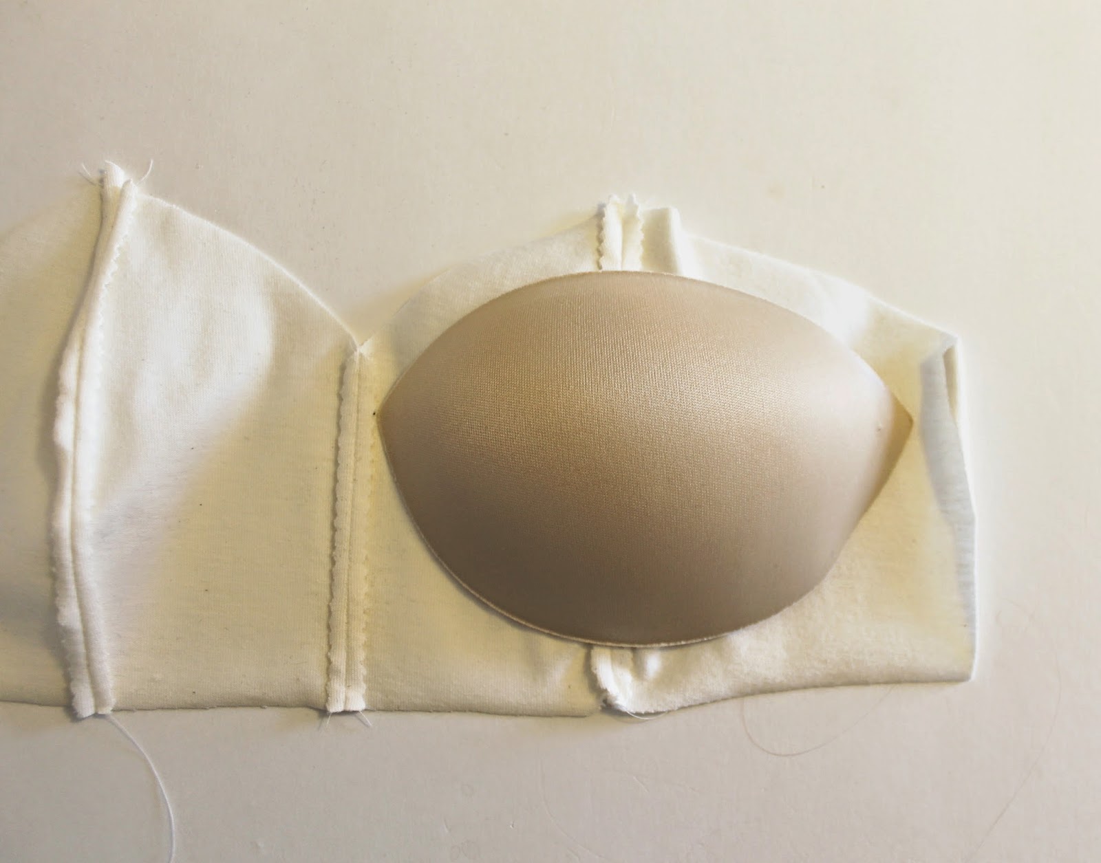 Ohhh Lulu...: Ohhh Lulu Pattern Hacks: Adding Padding to your Jasmine Bra Ohhh Lulu...: Ohhh Lulu Pattern Hacks: Adding Padding to your Jasmine Bra