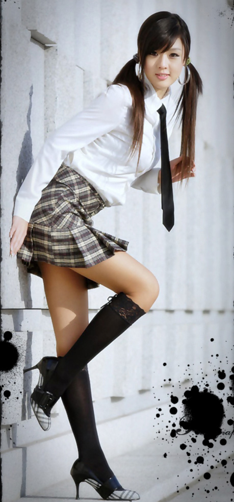 Hwang Mi Hee in bikini | TOP WORLD PIC