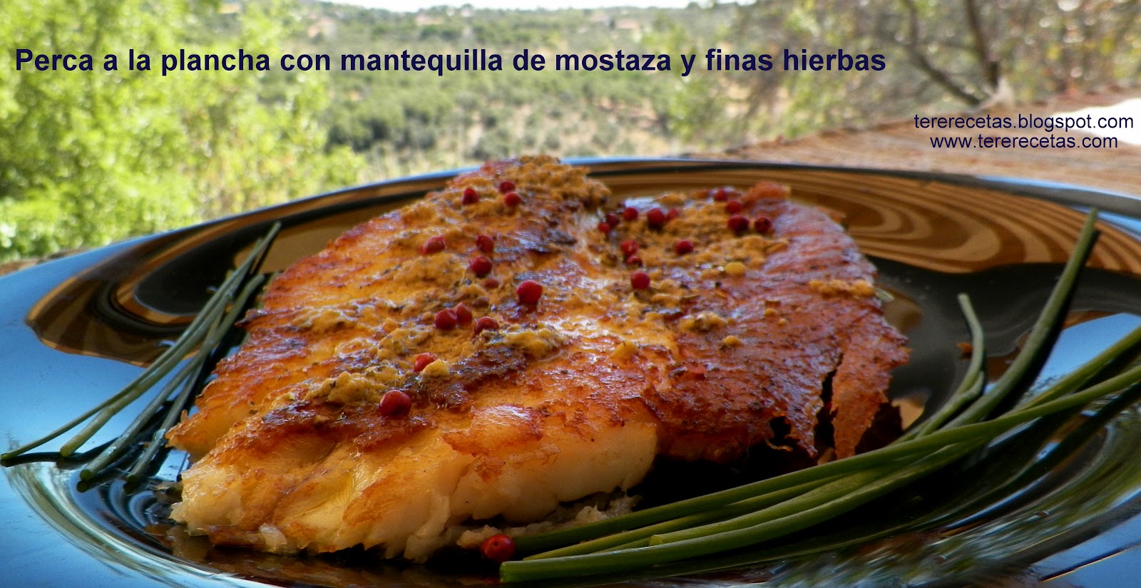 Perca a la plancha con mantequilla de mostaza y finas hierbas Perca a la plancha con mantequilla de mostaza y finas hierbas