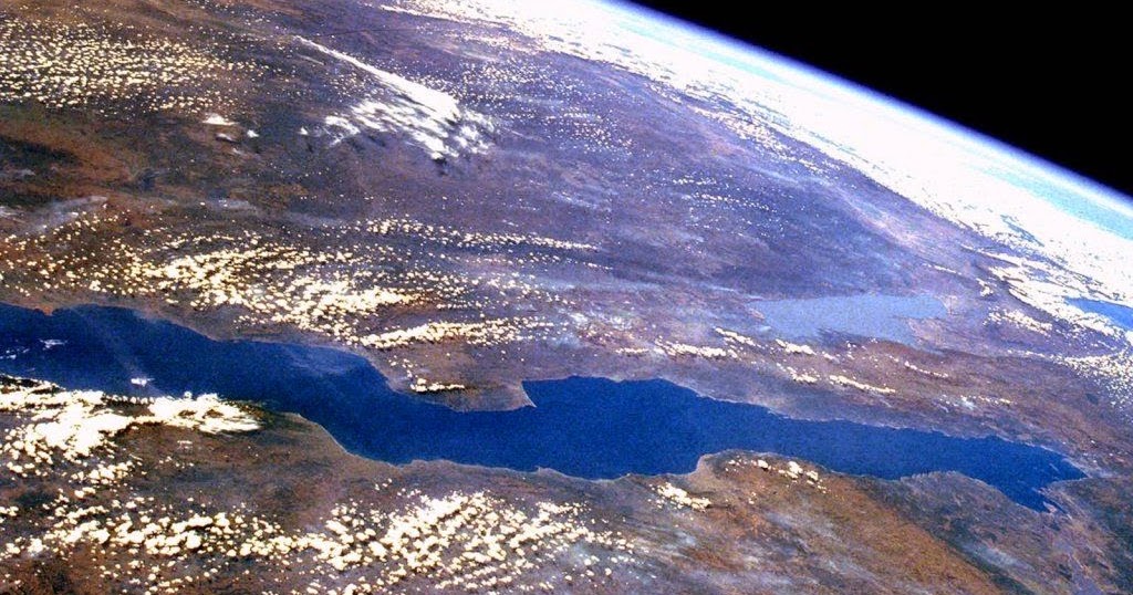 Preguntas y respuestas sobre La Tierra ~ Ejemplos y Ejercicios Preguntas y respuestas sobre La Tierra ~ Ejemplos y Ejercicios
