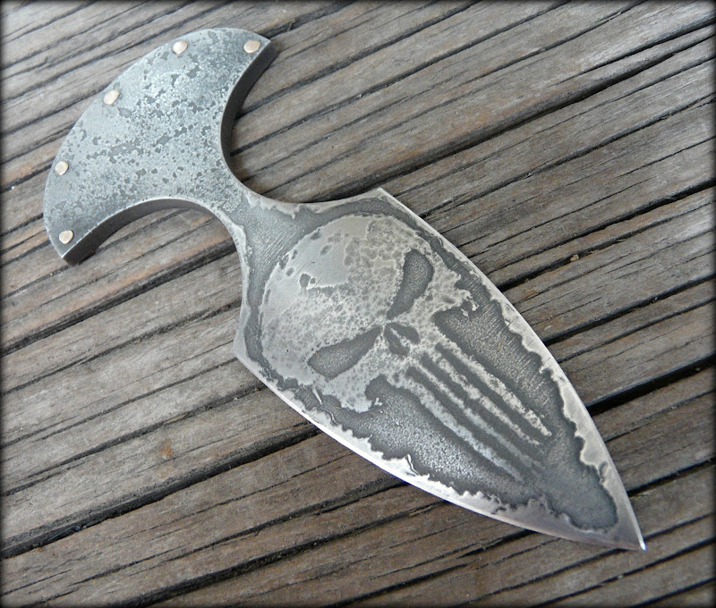 Punisher skull push dagger | BladeForums.com