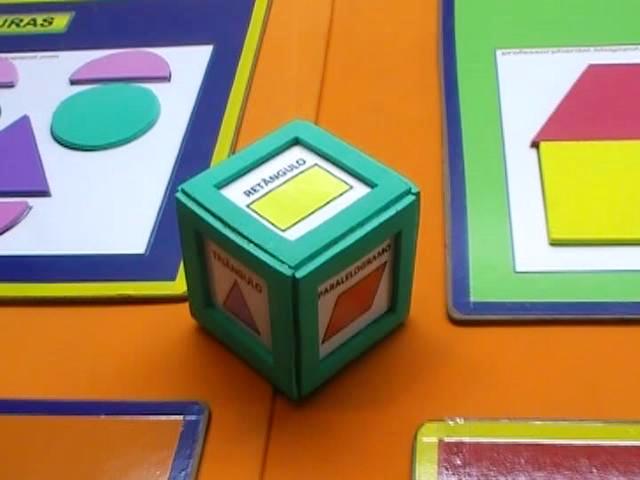 A ARTE DE APRENDER BRINCANDO: JOGO DAS FORMAS GEOMÉTRICAS COM DADO
