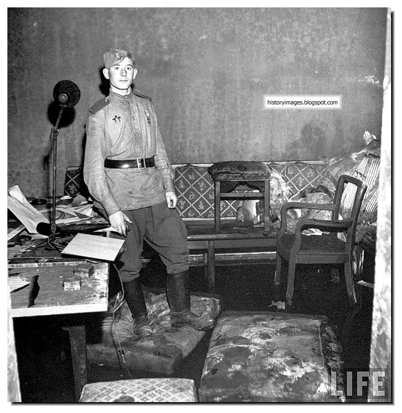 HISTORY IN IMAGES: Pictures Of War, History , WW2: Hitler's Last Refuge: Führerbunker (LARGE IMAGES)