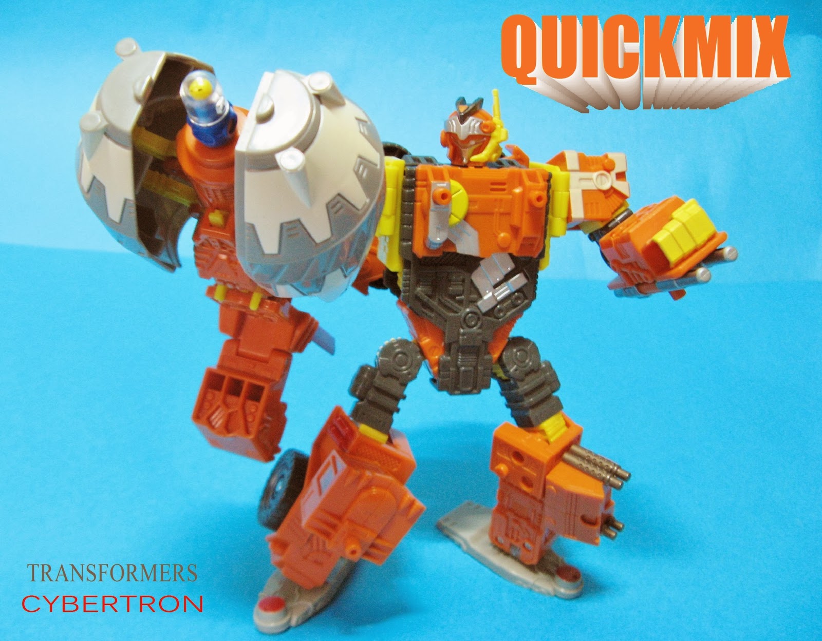 Transformers : CYBERTRON Voyager class QUICKMIX with Stripmine變形金剛銀河戰士 航行者級攪伴機和採礦