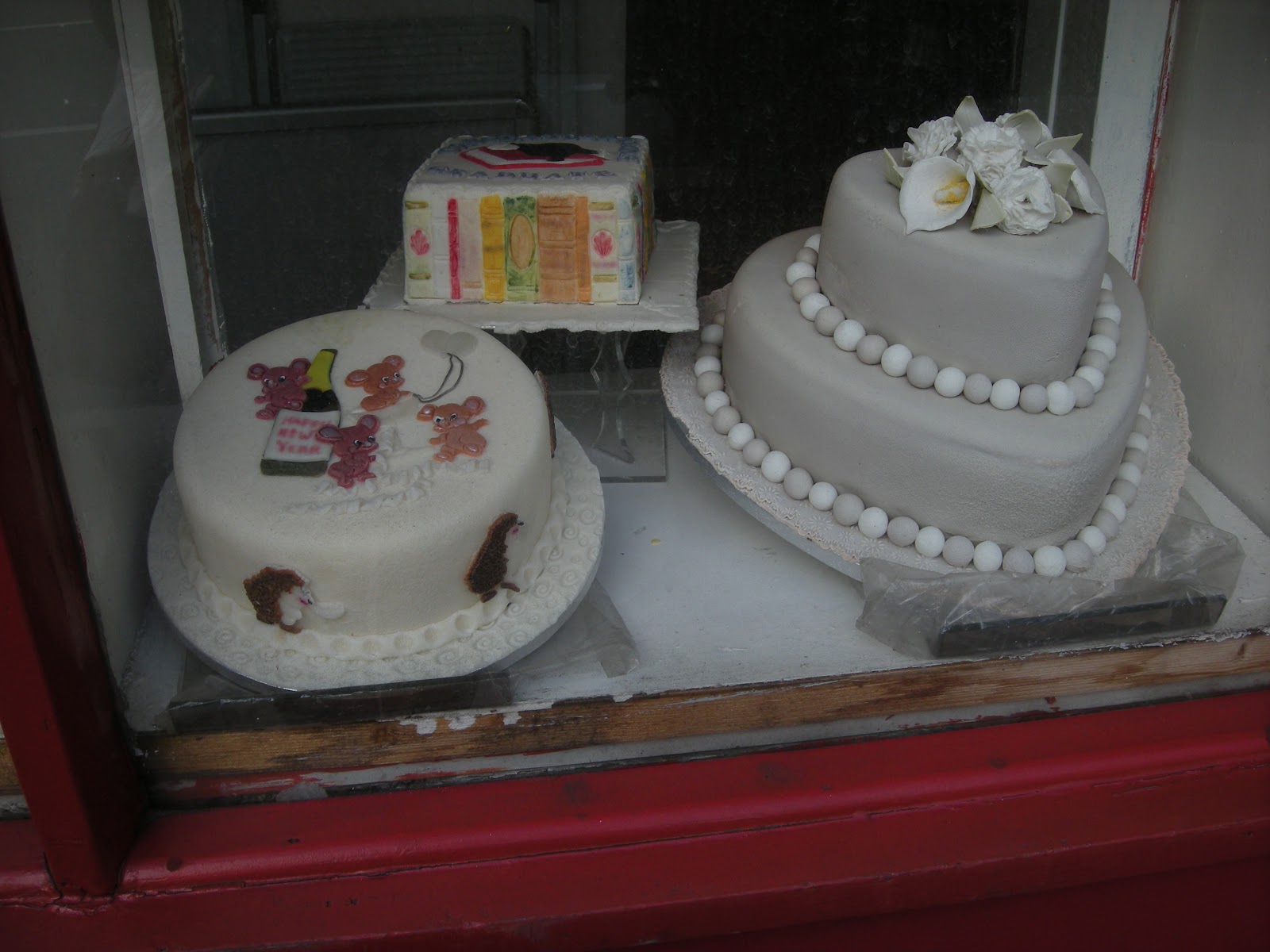 Lush Designs Dirty Cakes A Tribute lush-designs-dirty-cakes-a-tribute