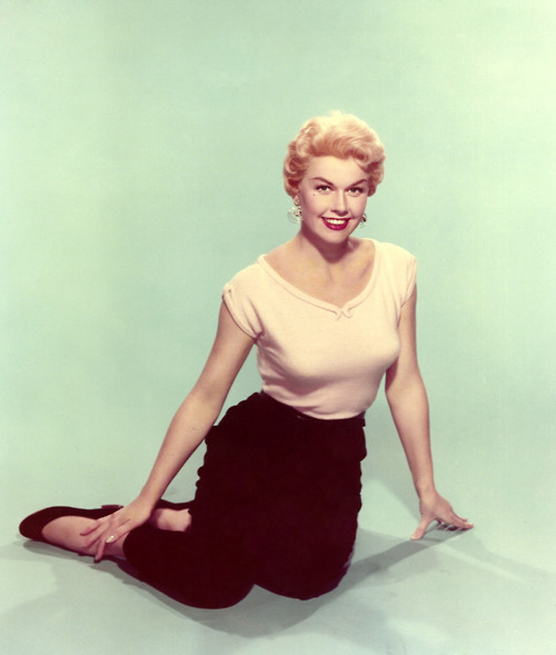 Pretentious Vintage: Doris Day Perfection Pretentious Vintage: Doris Day Perfection