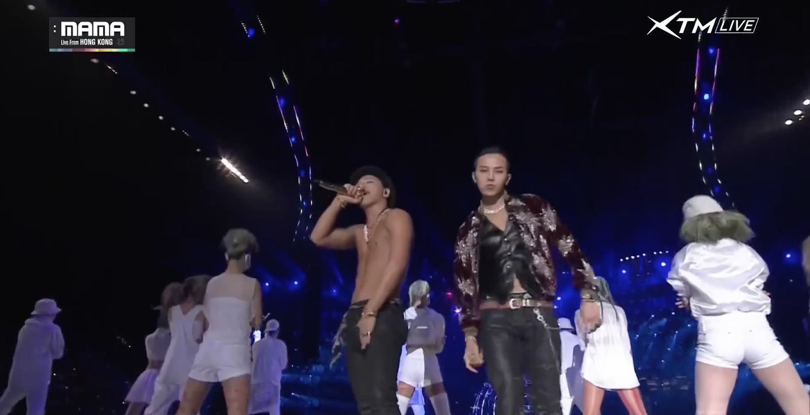 TAEYANG x GD @ MAMA 2014 [VIDEO]