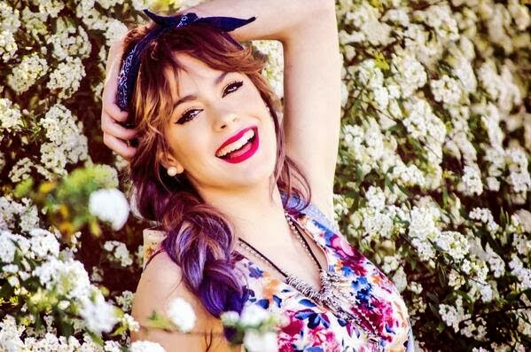 Tini Stoessel Polska: ,,Simplemente Tini" ... ♥