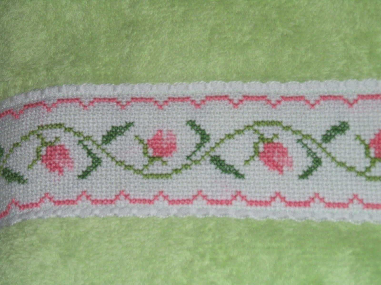 Cenefas en punto cruz para toallas - Imagui