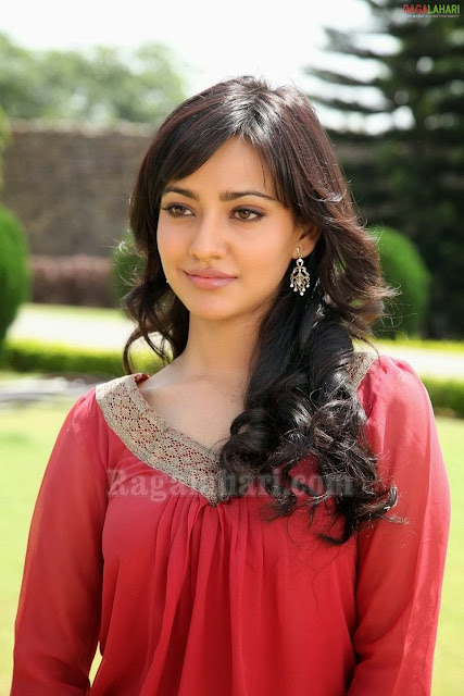 Neha Sharma hot wallpapers-neha sharma beautiful pictures gallery ... Neha Sharma hot wallpapers-neha sharma beautiful pictures gallery ...