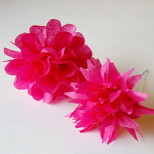 The Craftinomicon Tissue Paper Flowers the-craftinomicon-tissue-paper-flowers