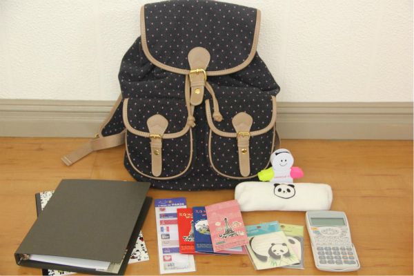 Love, Paola ♥: What's in my school bag?