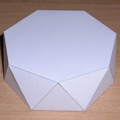 TIC LIBRE: Antiprisma heptagonal