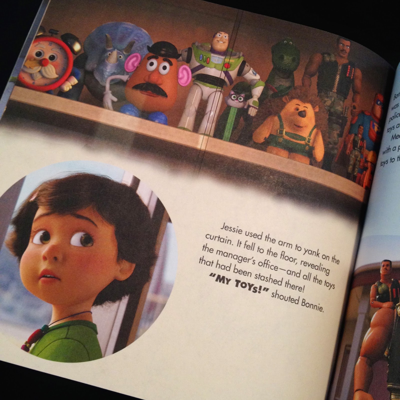 Dan the Pixar Fan: Toy Story of Terror: Pictureback Book with Stickers