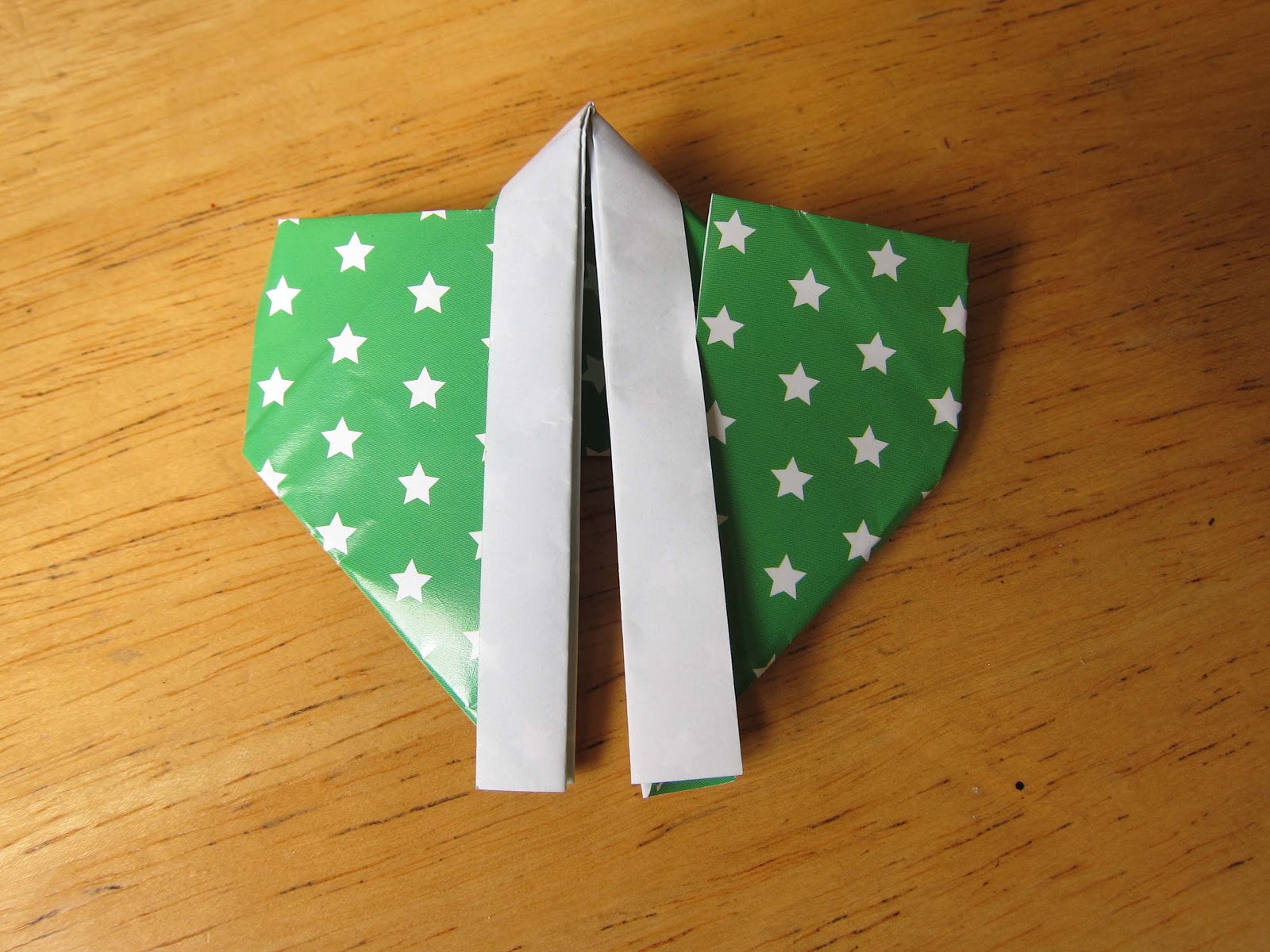 Shine Kids Crafts Paper Crafts For Kids Funny Folding 2 shine-kids-crafts-paper-crafts-for-kids-funny-folding-2