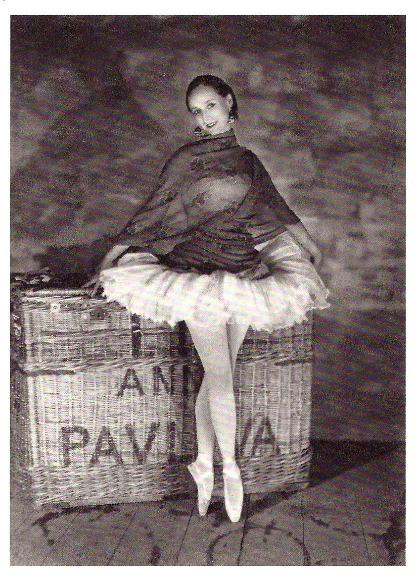 Pat's Postcard Postings: Nijinsky & Pavlova