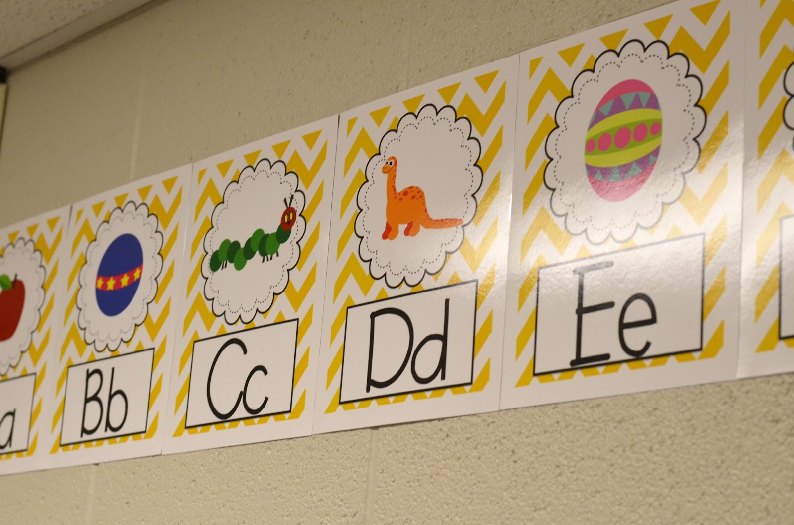 Welcome to My Classroom! {Part Two} | The Lemonade Stand