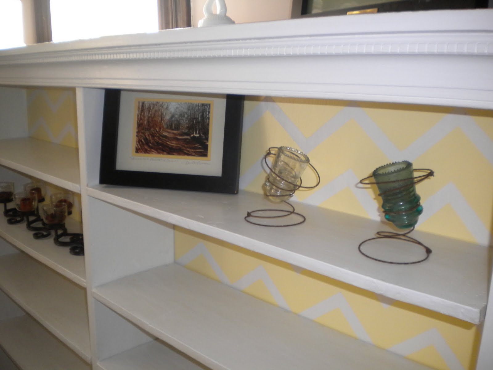 Flashback Friday: DIY Chevron Bookcase | The Dabbling Crafter