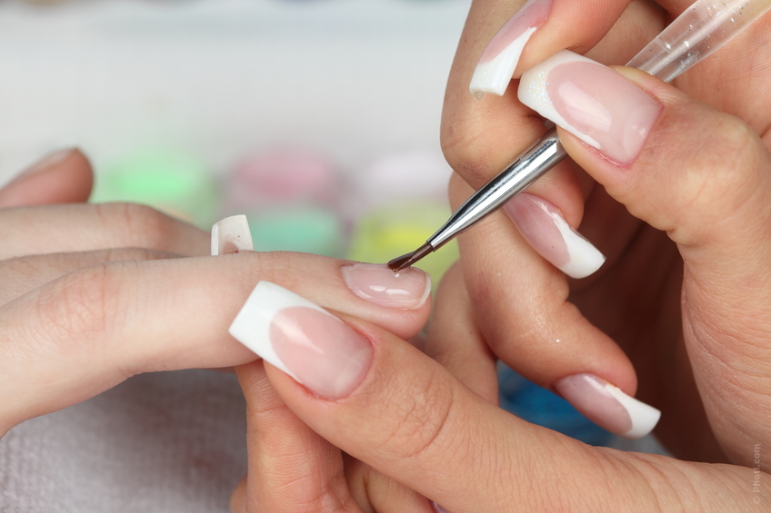 COOL WAYS TO PAINT YOUR NAILS Dry Nails Quickly cool-ways-to-paint-your-nails-dry-nails-quickly