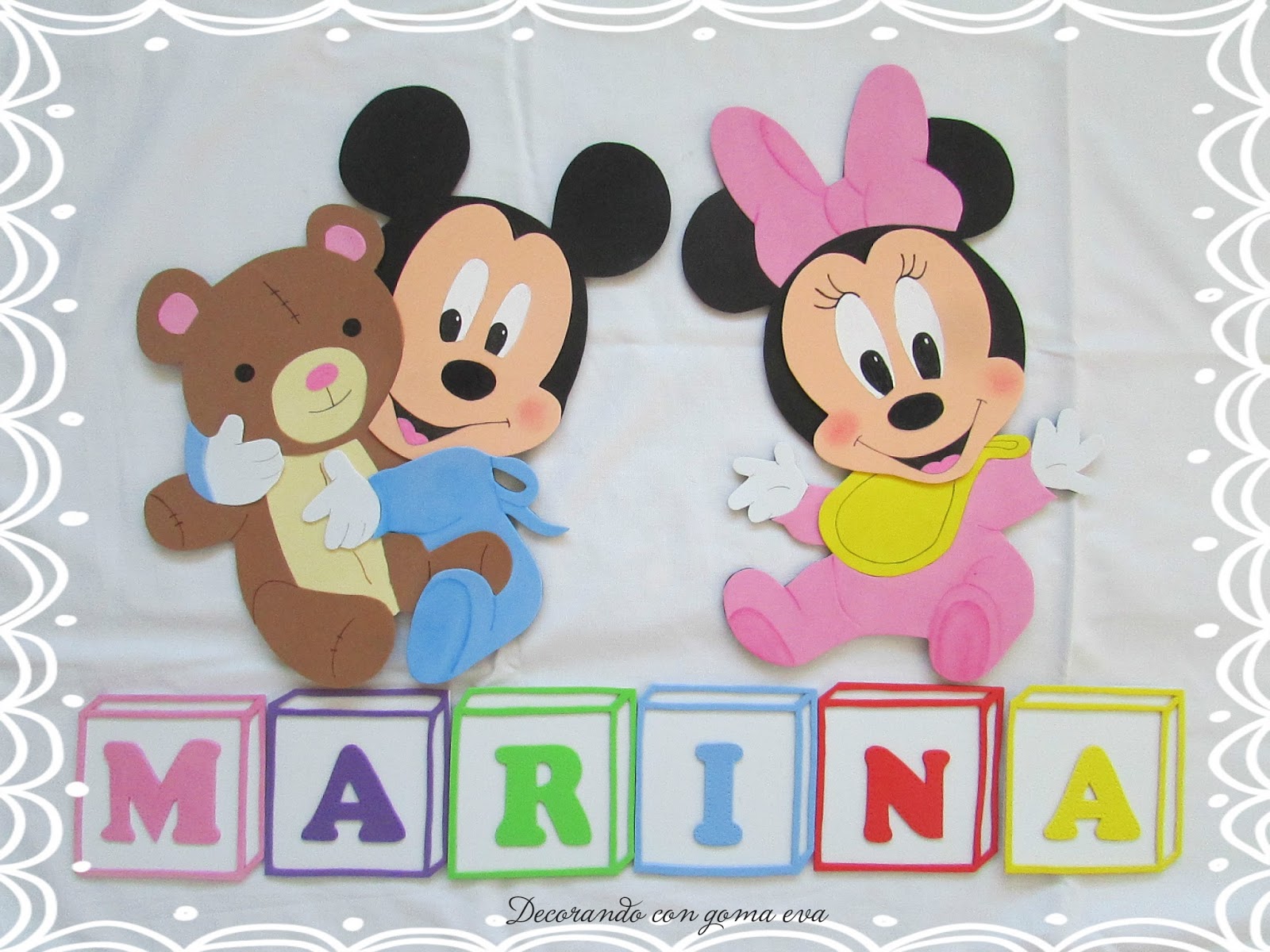 Decorando con goma eva: Cartel grande personalizado con Mickey y Minnie ...