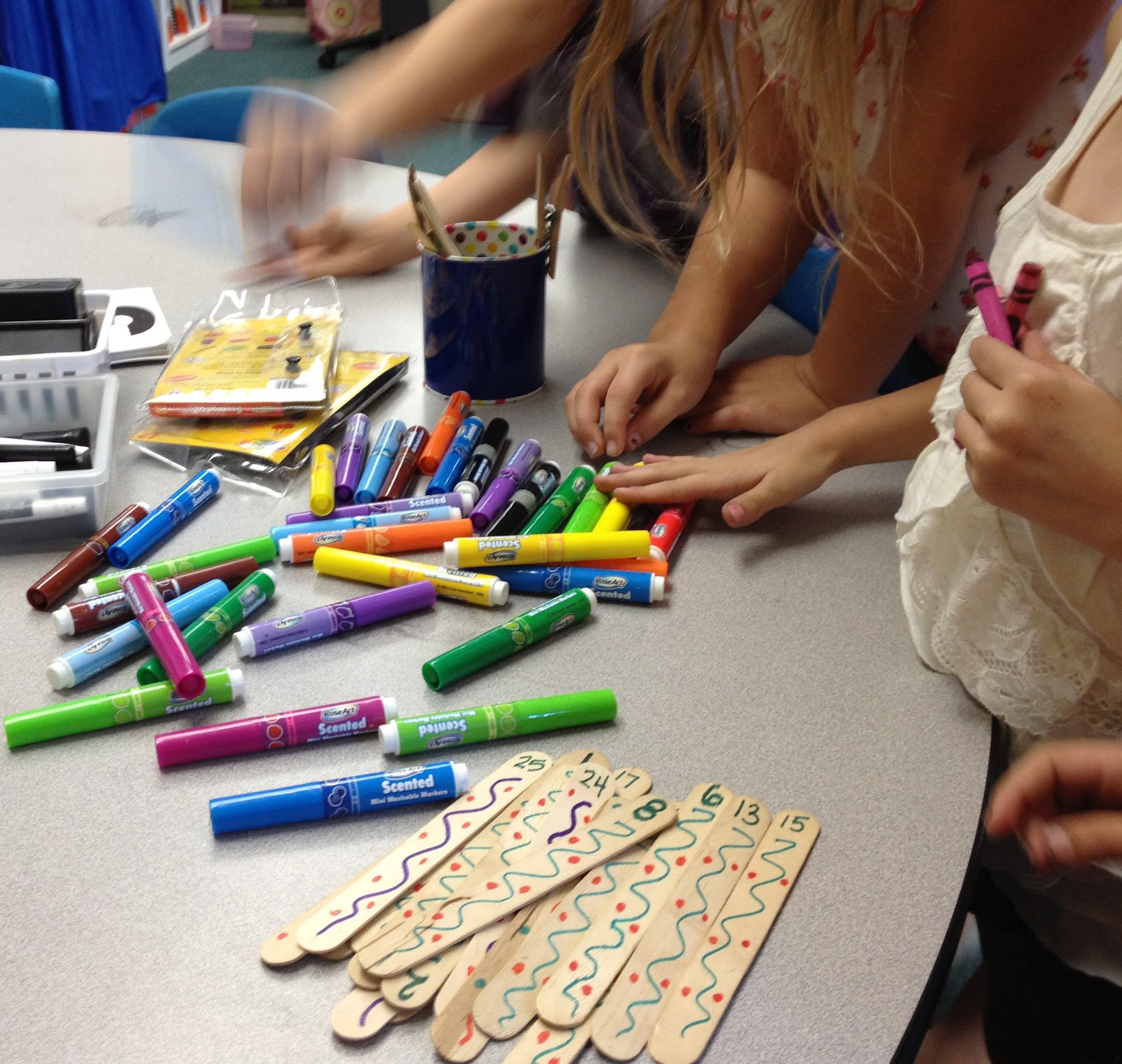 FRIDAY FREEBIE - NUMBER WORD KNOCKOUT! - Teacher Idea Factory