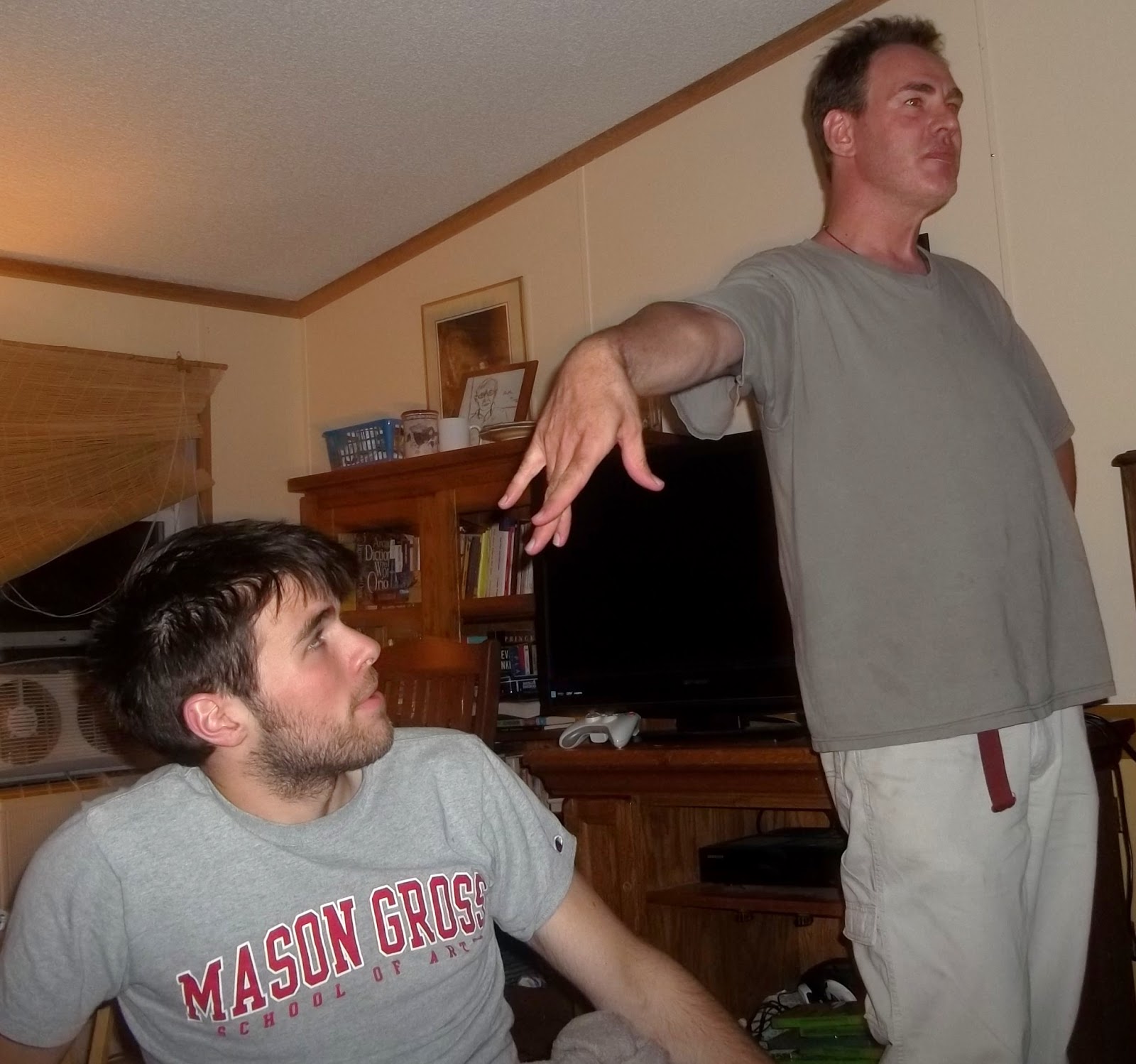 StageBuzz.com: July 2013