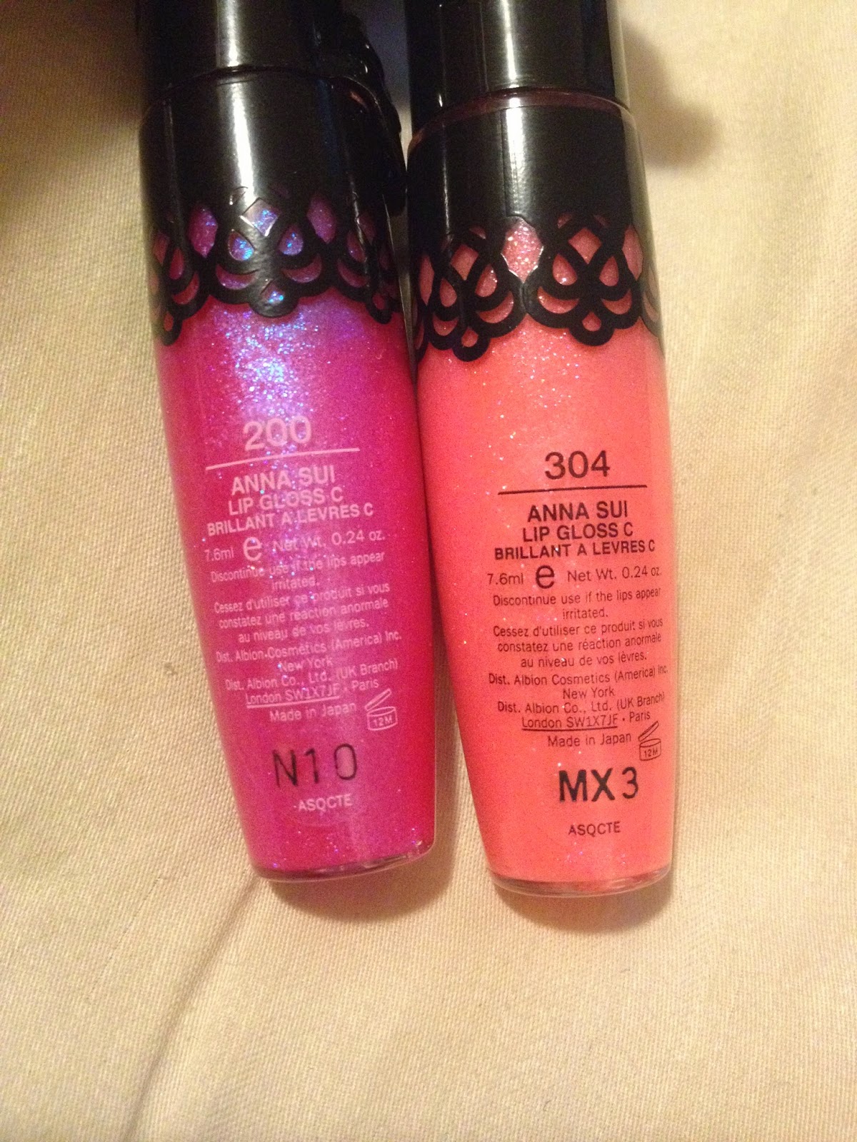 WaR Pa!Nt LuV: Anna Sui- Lip Gloss C Review WaR Pa!Nt LuV: Anna Sui- Lip Gloss C Review