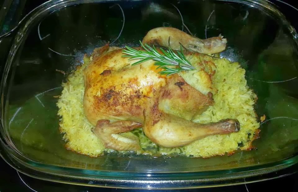 KuzhinaIme.al: Pule e mbushur me oriz (Receta nga Bukurie Nexhipi) KuzhinaIme.al: Pule e mbushur me oriz (Receta nga Bukurie Nexhipi)