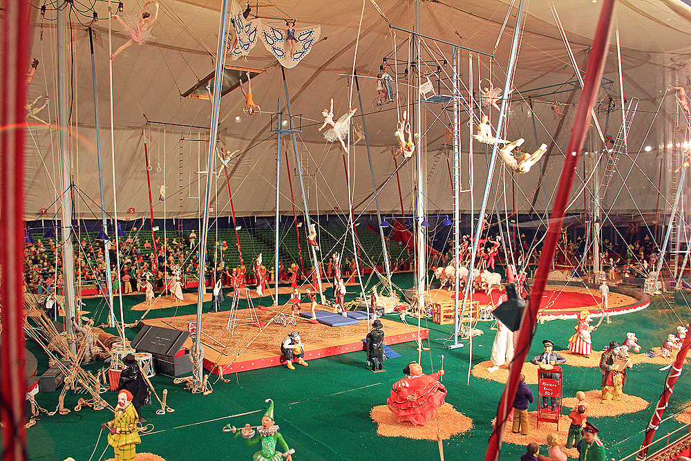 The Speculative Salon: The Magic of the Big-Top Circus