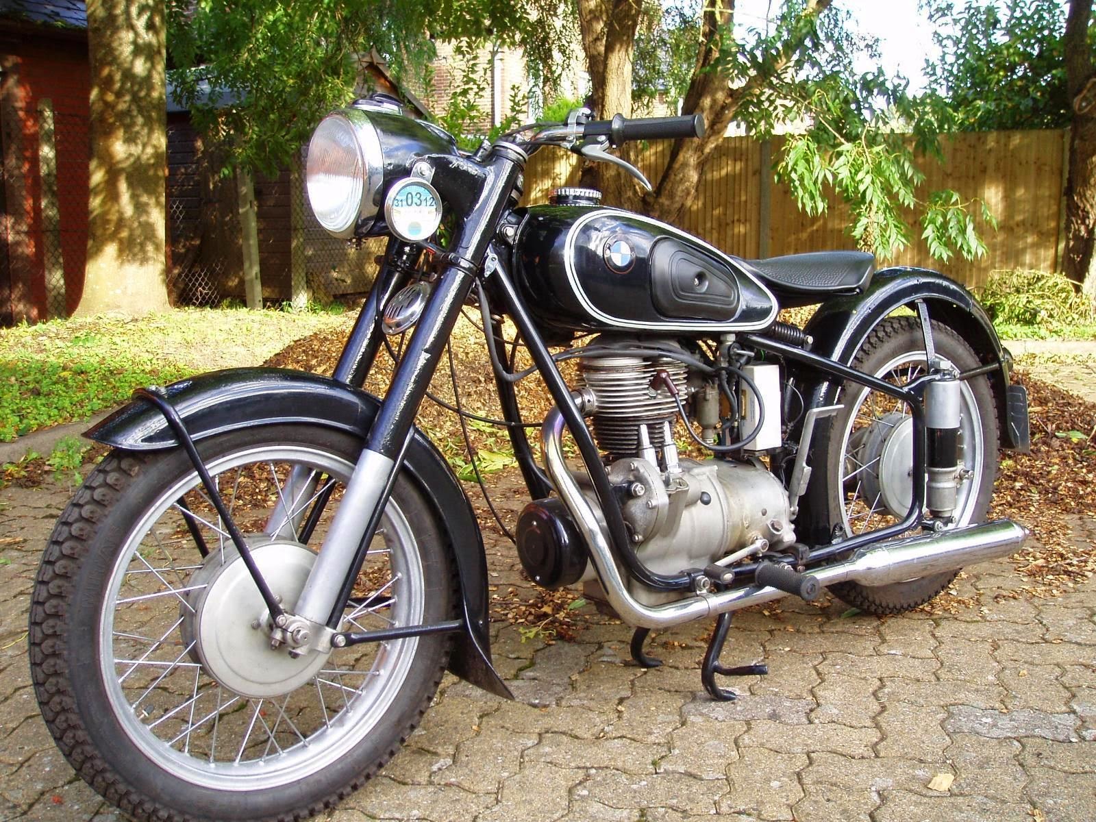 Motorcycle Restoration Projects UK: BMW R25/3 250cc 1955