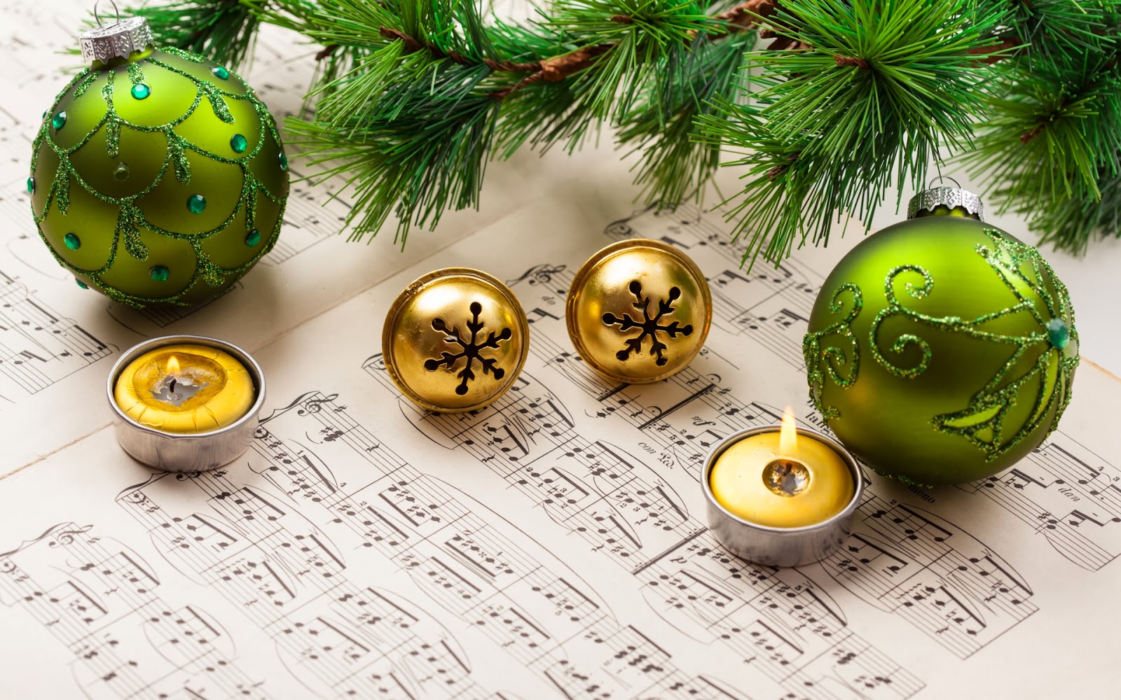 Christmas Carol With Jingle Bells And Candles Mystery Wallpaper christmas-carol-with-jingle-bells-and-candles-mystery-wallpaper