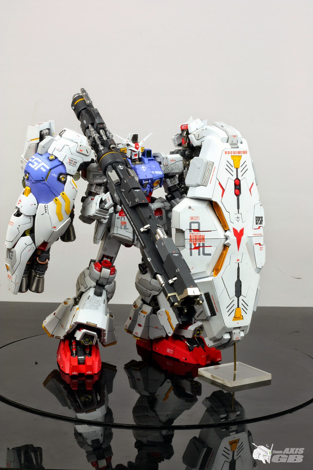 GUNDAM GUY: G-System 1/60 RX-78 GP02A Gundam "Physalis" - Painted Build