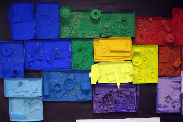 smARTcookie: Recycled Cardboard Relief Sculptures ala Louise Nevelson