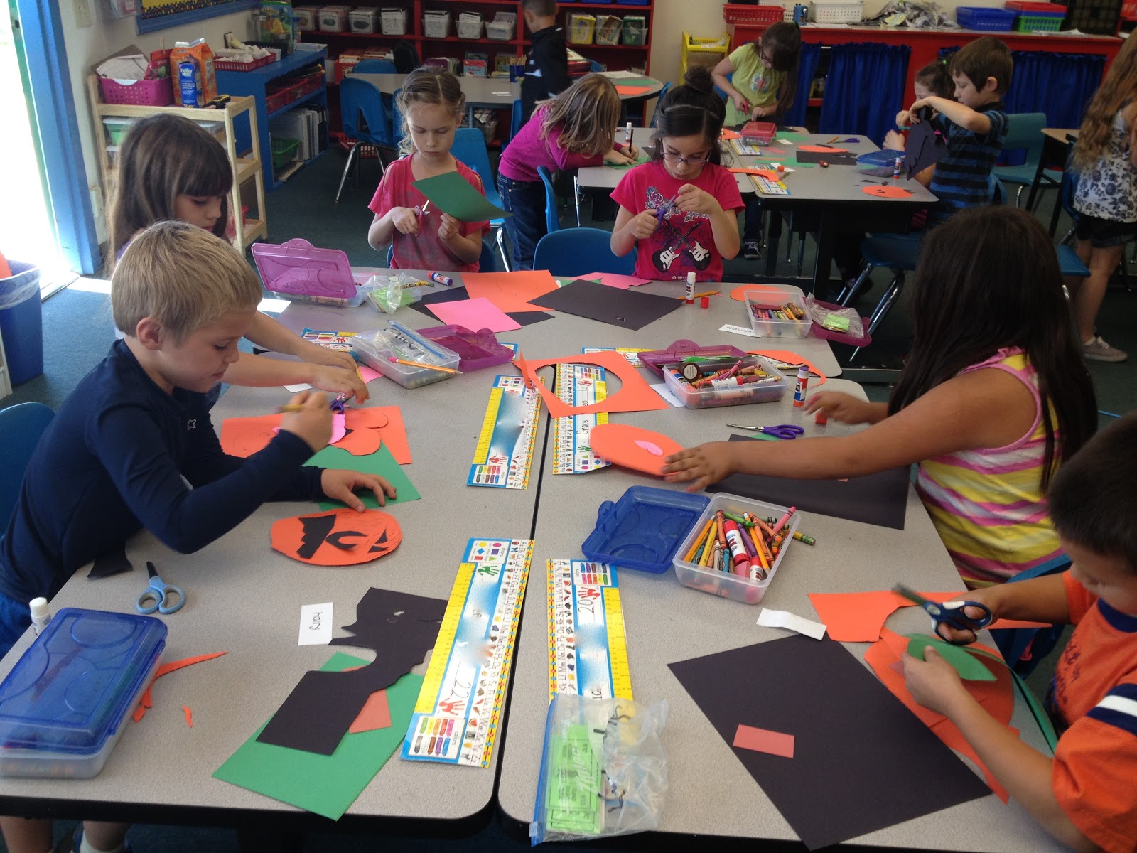 PUMPKIN ADJECTIVES - CRAFTIVITY + CENTERS - Teacher Idea Factory