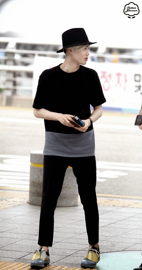 엑소,BAP,방탄,갓7,빅스,위너 공항 전신샷 - 인스티즈(instiz) 이슈 카테고리