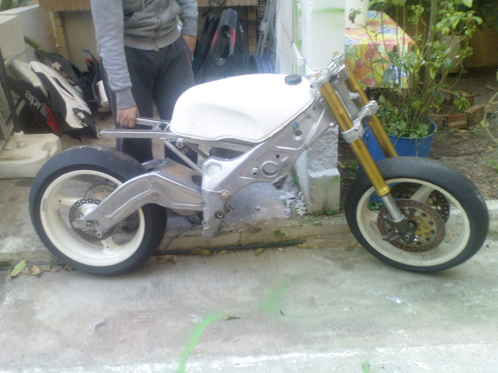 tz/tzr 250 race bike 4dp/3xv