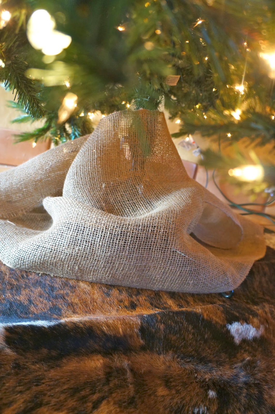 Trendy TreeHouse How To Easily Decorate Your Christmas Tree trendy-treehouse-how-to-easily-decorate-your-christmas-tree