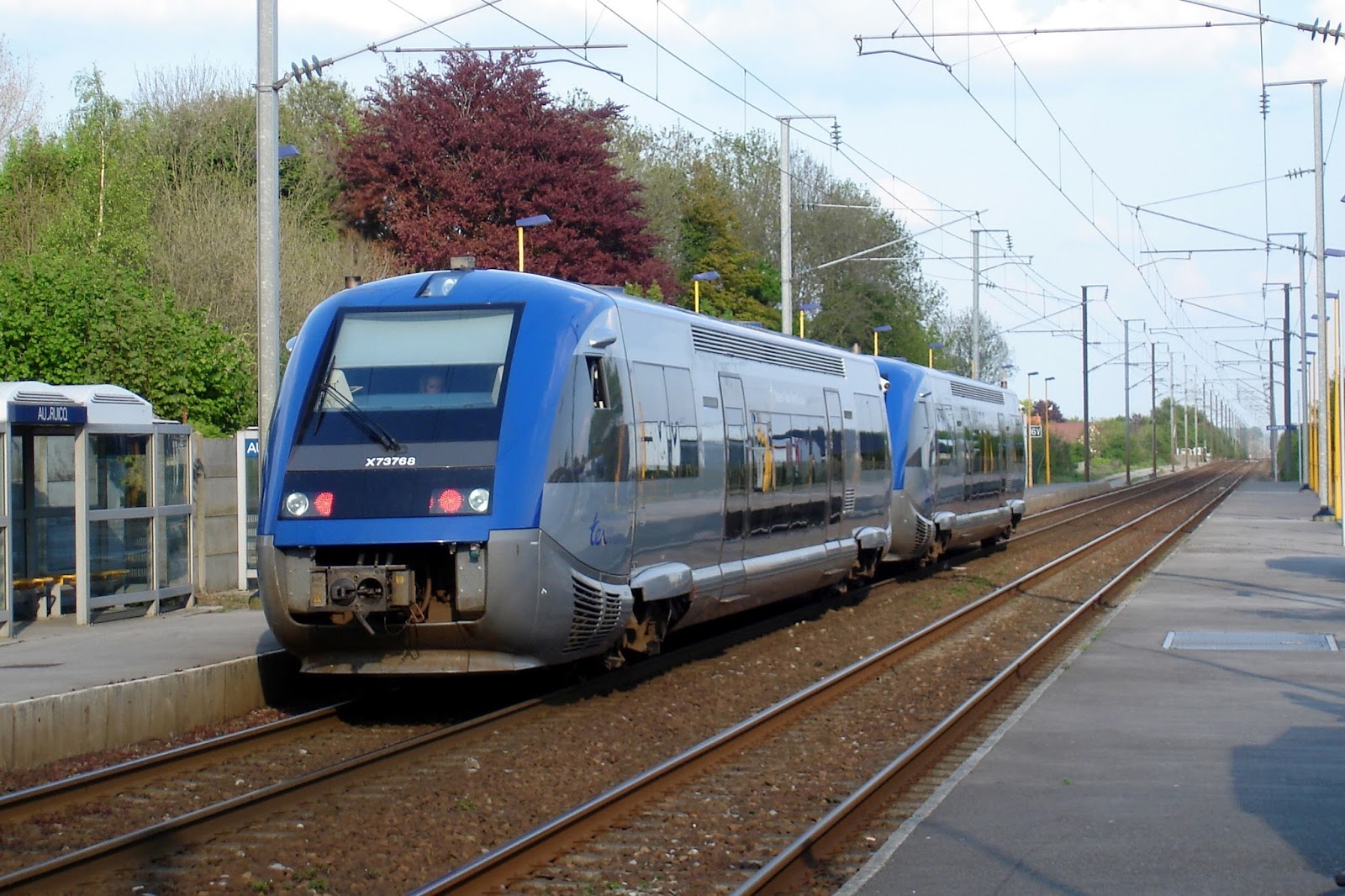 LA PASSION DU TRAIN: X 73500 dans le Nord Pas de Calais, souvenirs souvenirs