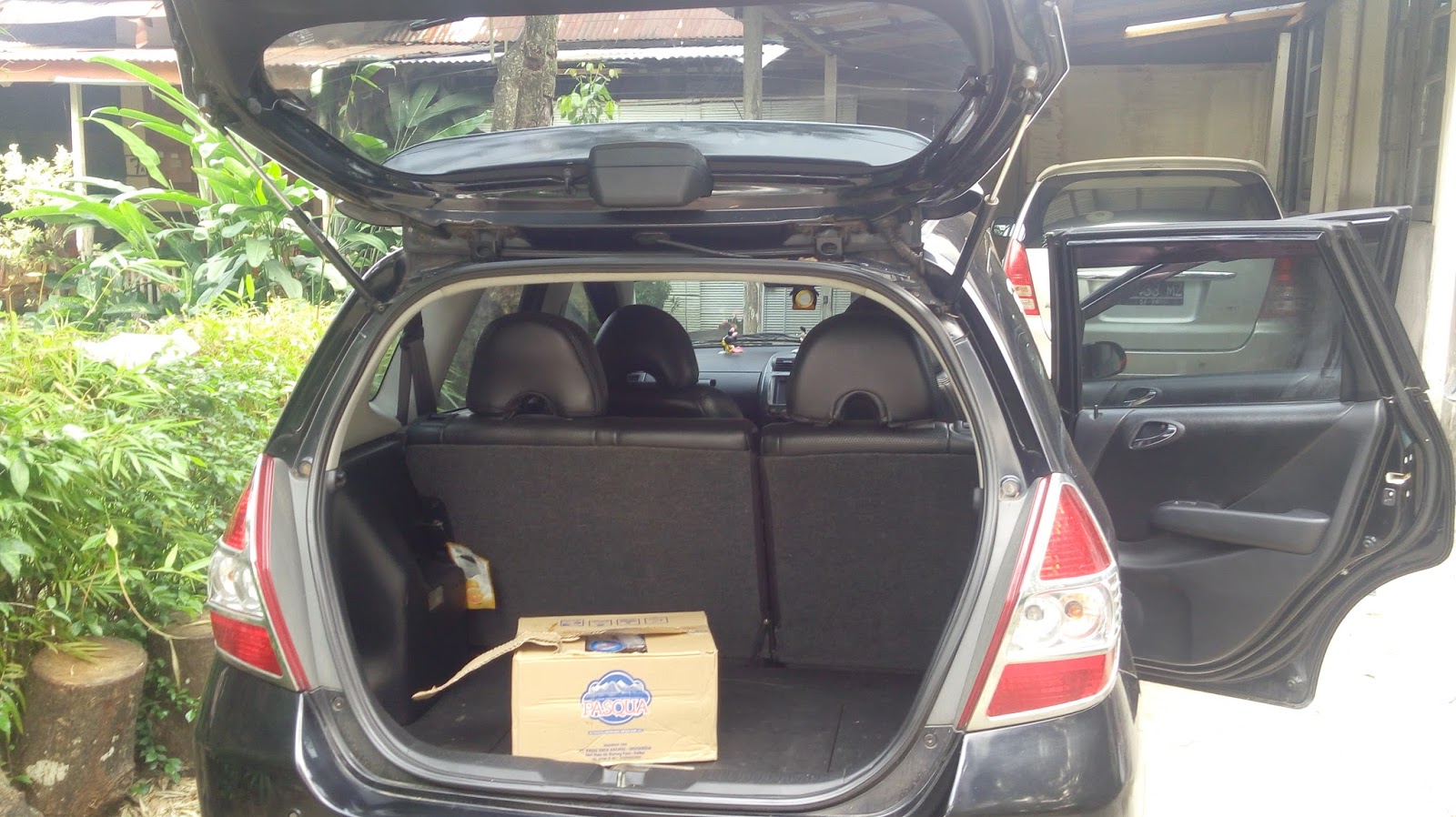 Jual Mobil Bekas Honda Jazz tahun 2005 Kota Pontianak | Info Harga ... Jual Mobil Bekas Honda Jazz tahun 2005 Kota Pontianak | Info Harga ...