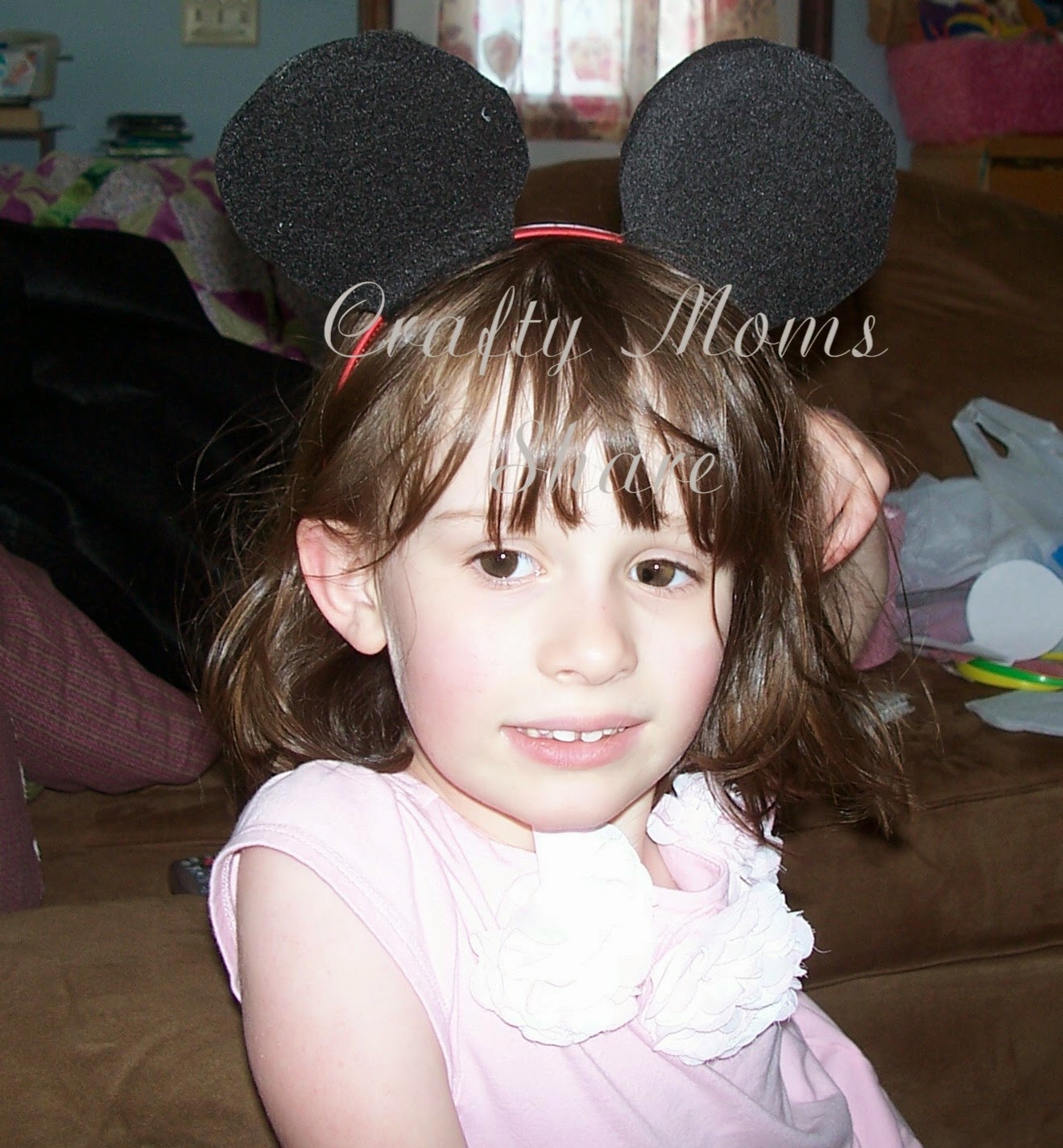 Crafty Moms Share DIY Mickey And Minnie Mouse Ears And Free Printable crafty-moms-share-diy-mickey-and-minnie-mouse-ears-and-free-printable