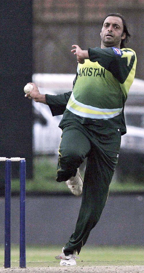Pakistan Cricket player: Shoaib Akhtar Pakistan Cricket player: Shoaib Akhtar