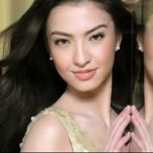 Artis Model Bugil Telanjang Foto video mesum artis Indonesia: Biodata Dan Foto Cantik Raline ...