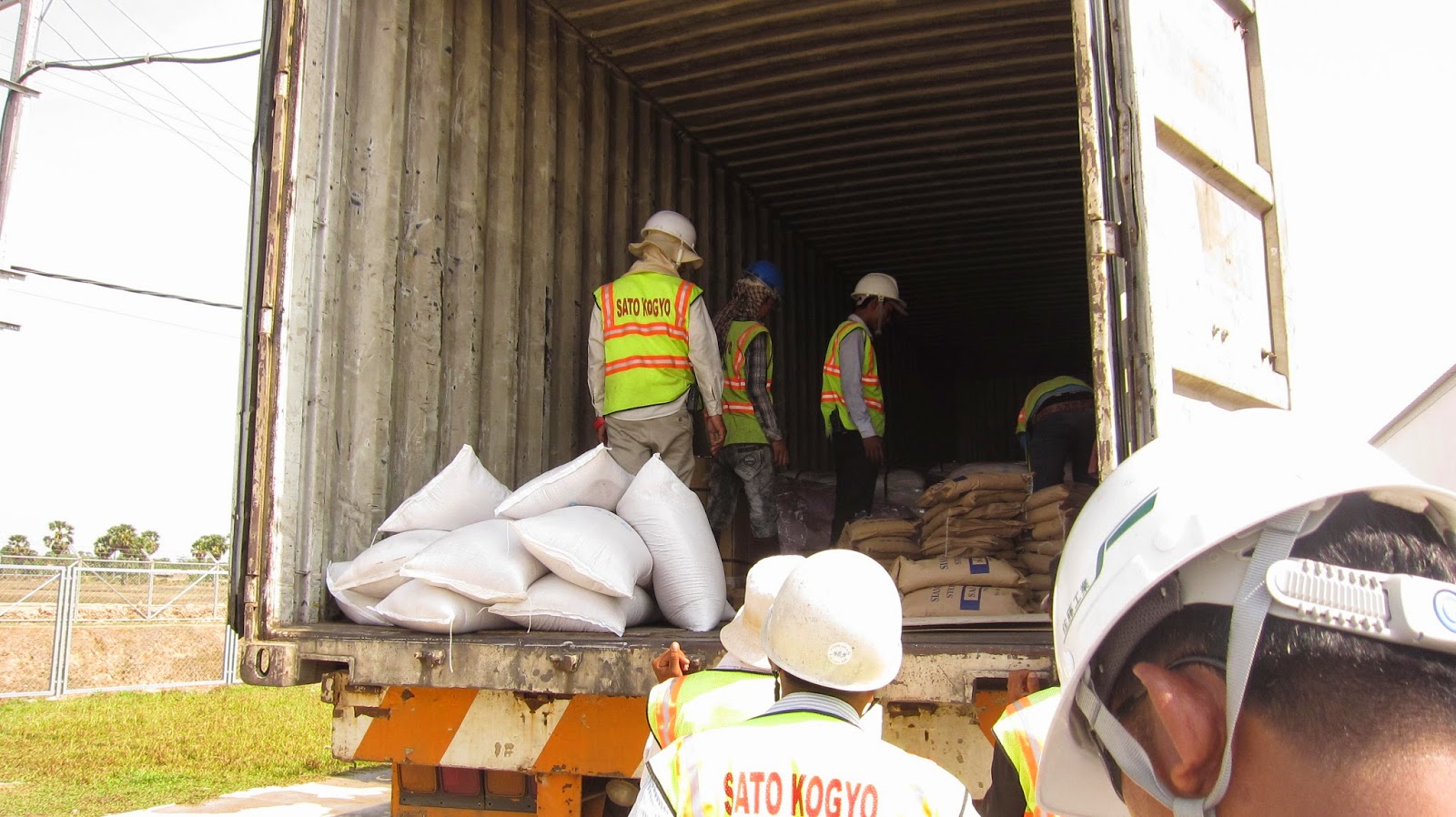 BK Freight Logistics: Experience Warehouse & Distribution