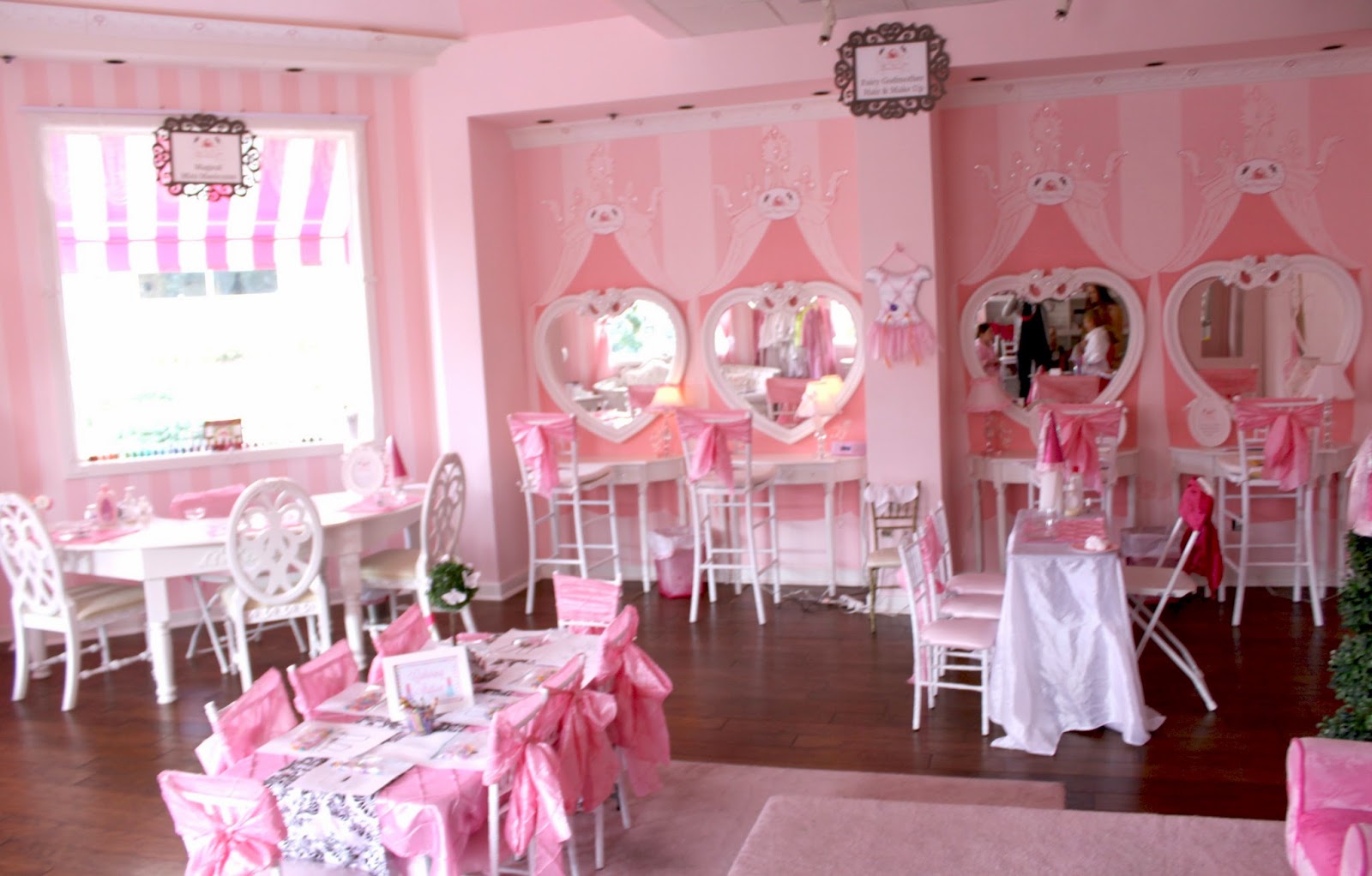 The Larson Lingo Kate s Nail Salon Birthday Party the-larson-lingo-kate-s-nail-salon-birthday-party