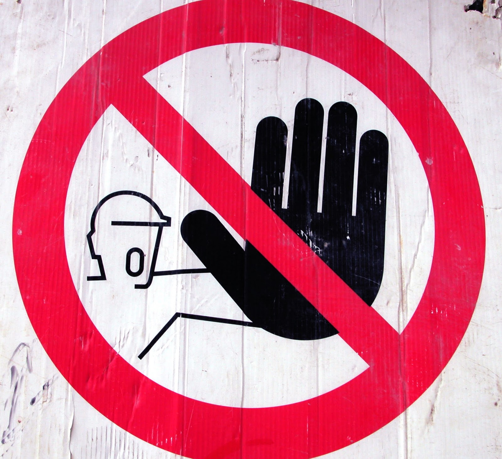 Social Media Small Business What NOT To Do During A Disaster social-media-small-business-what-not-to-do-during-a-disaster