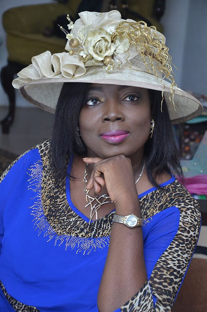 IKORODU MARKET PLACE CHRISTIAN ROMANCE NOVELIST PASTOR TAIWO ODUBIYI RELEASES NEW BOOK IS IT ikorodu-market-place-christian-romance-novelist-pastor-taiwo-odubiyi-releases-new-book-is-it