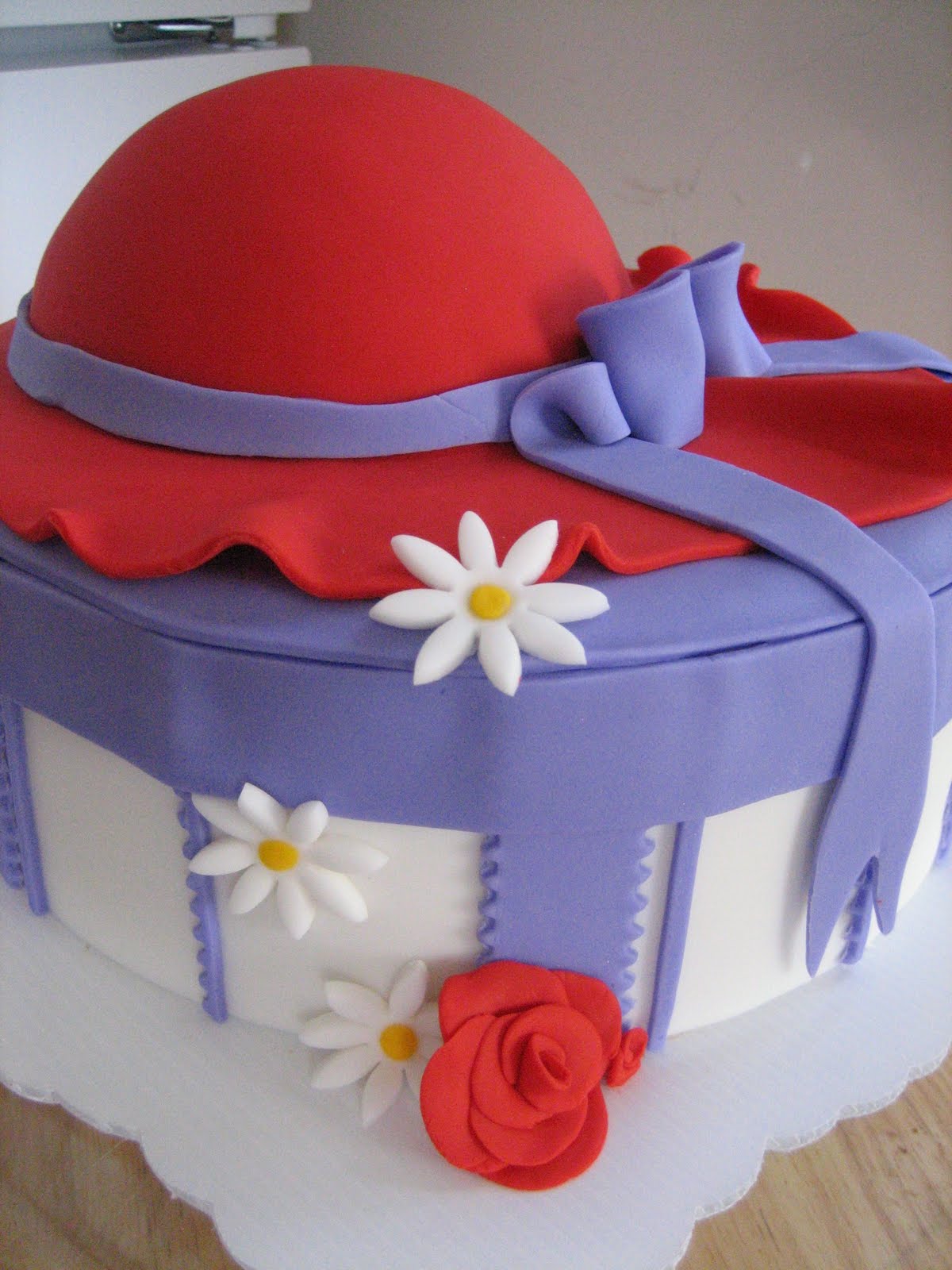 Kakes By Klassic Red Hat Scoiety Cake kakes-by-klassic-red-hat-scoiety-cake
